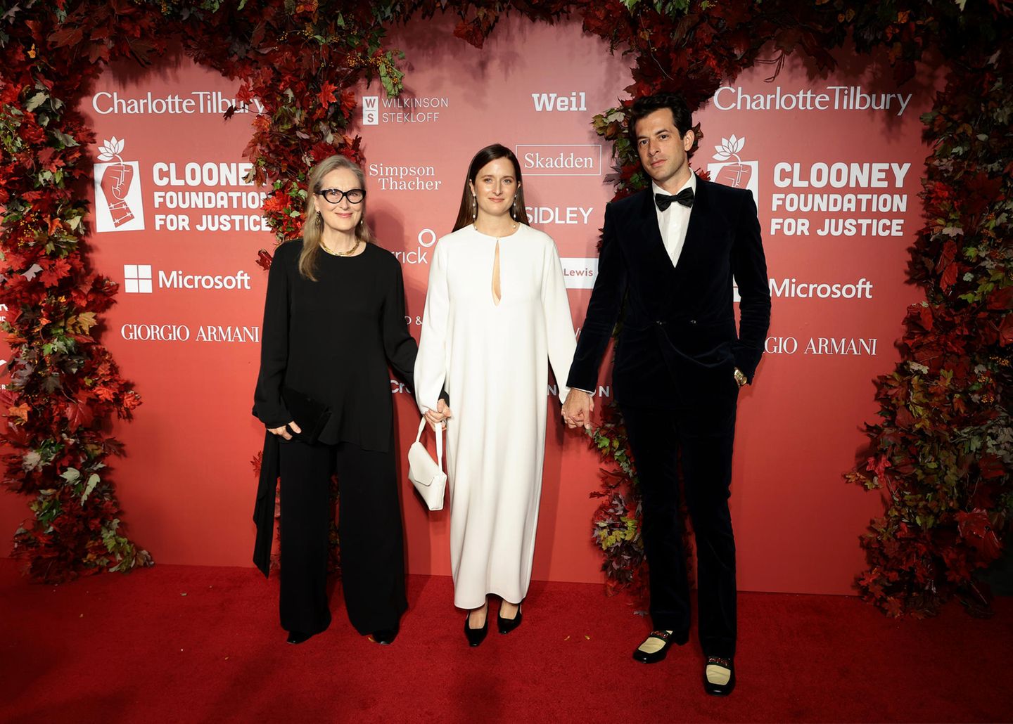 Clooney Foundation For Justice: Die schönsten Looks der Albie Awards ...