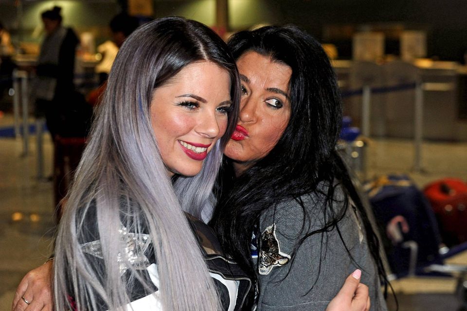 Jenny Frankhauser: Mama Iris Klein war sofort verliebt in ihren Enkel ...