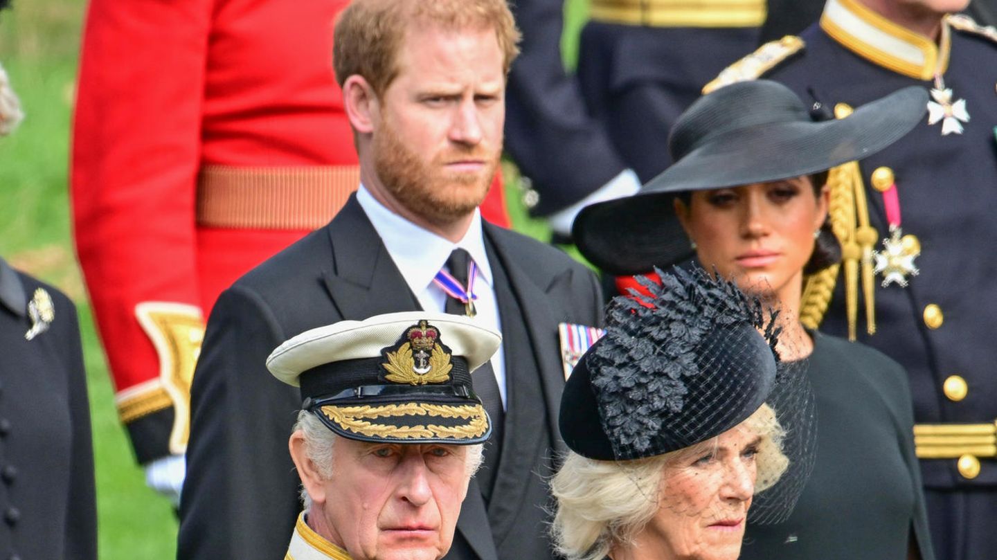 Prinz Harry + Herzogin Meghan: Feiern sie Weihnachten in England? | GALA.de