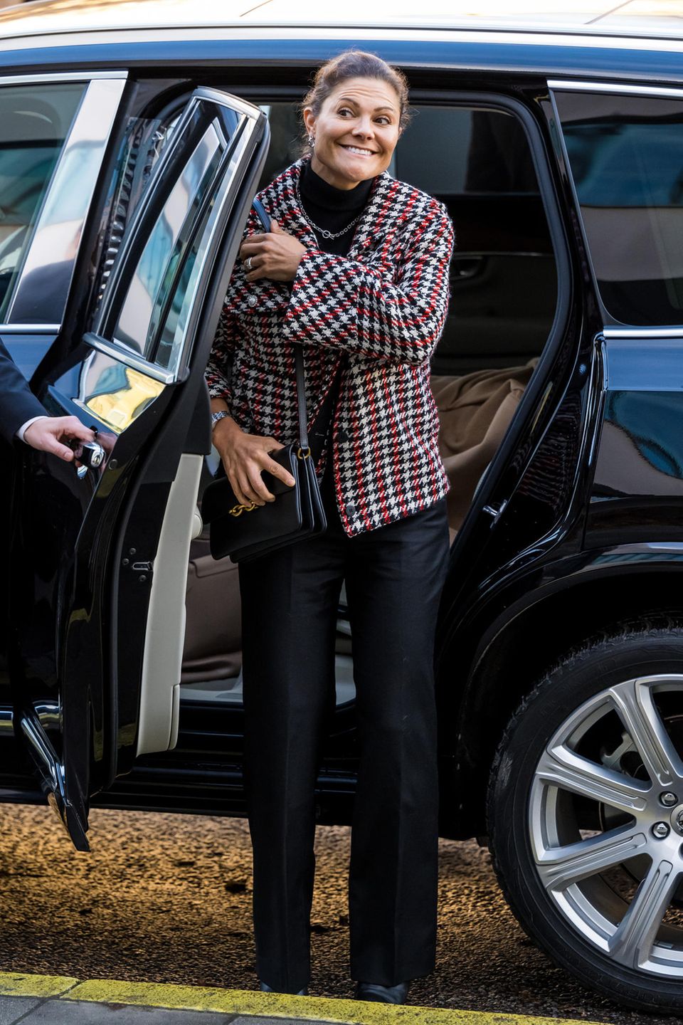 Prinzessin Victoria: In Berlin begeistert sie mit modischer Präzision ...