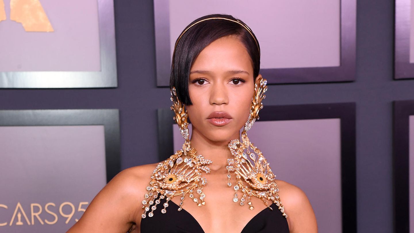 Ketten, Ohrringe + Co: Der Schmuck der Stars | GALA.de