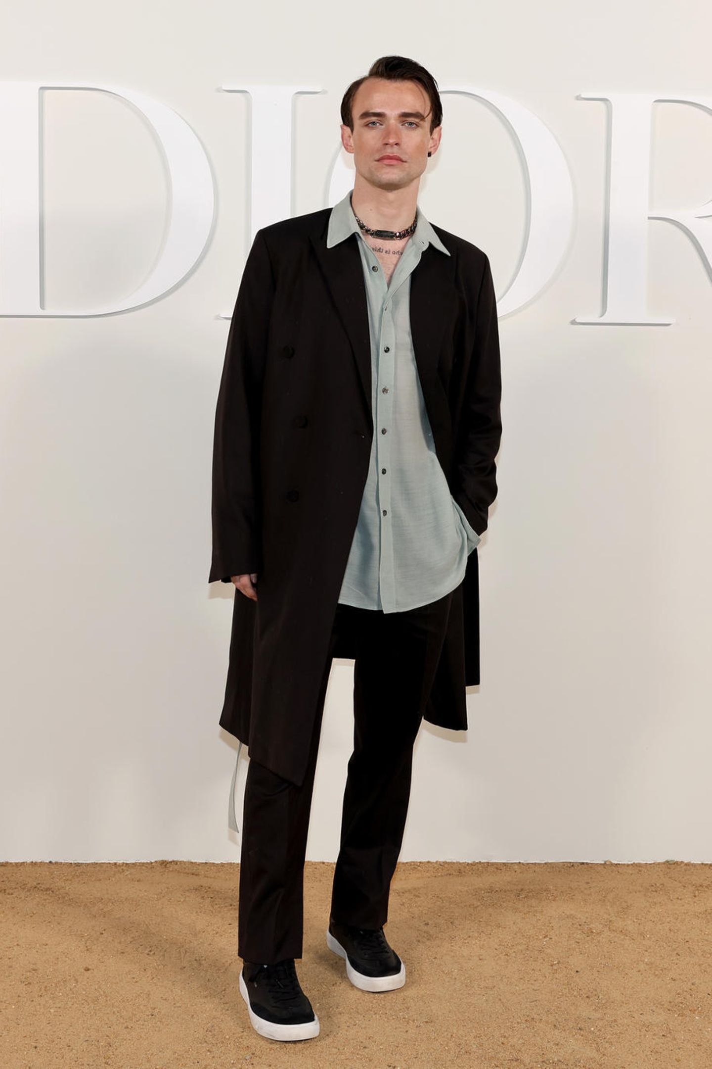 Dior Fall Menswear 2023: Die Herrenkollektion vor der Kulisse der ...