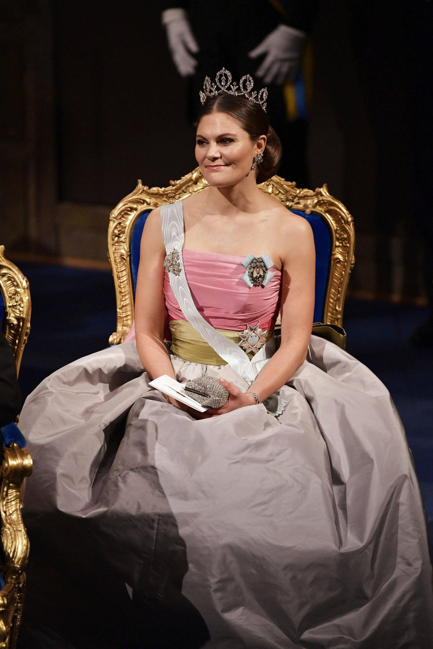 Nobelpreisverleihung in Schweden: Die schönsten Glamour-Looks der ...