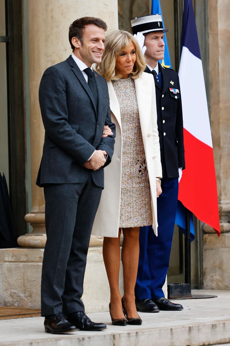 Der Style von Brigitte Macron: Fashion Looks | GALA.de