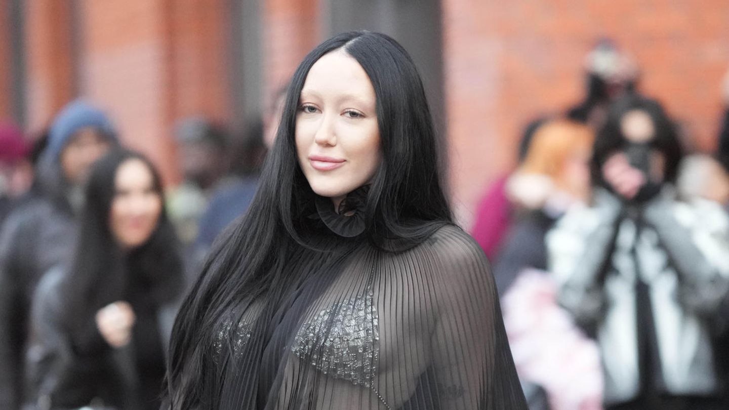Noah Cyrus Haarschnitt 2024 Miley Cyrus: Das Angebliche Drama Ihrer