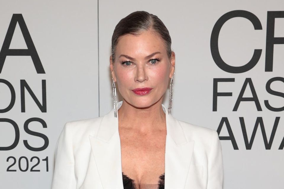 Carré Otis feiert fulminantes Model-Comeback mit 54 | GALA.de