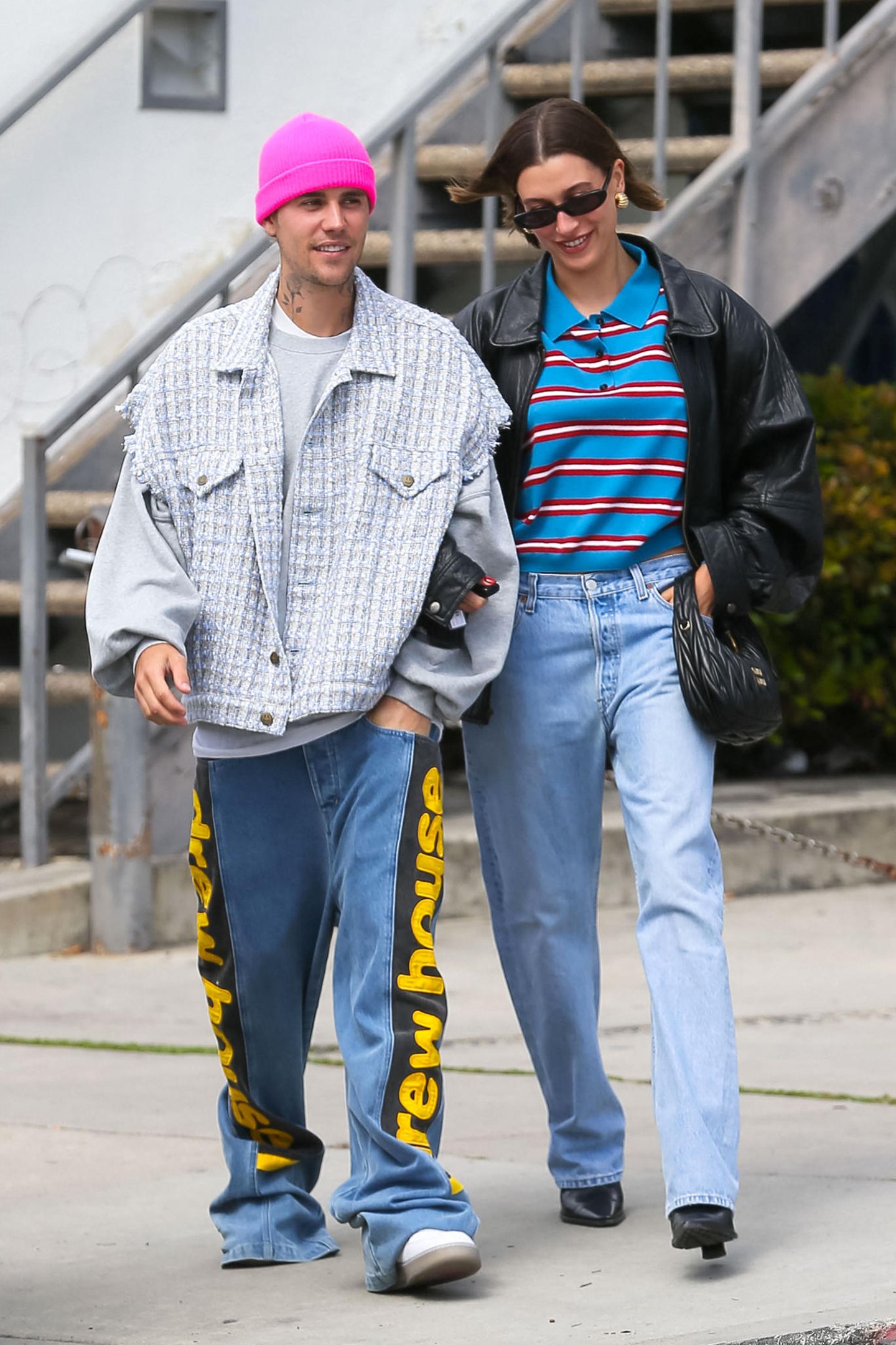 Hailey Bieber: Sie zeigt uns, wie wir unsere Flip-Flops diesen Sommer ...