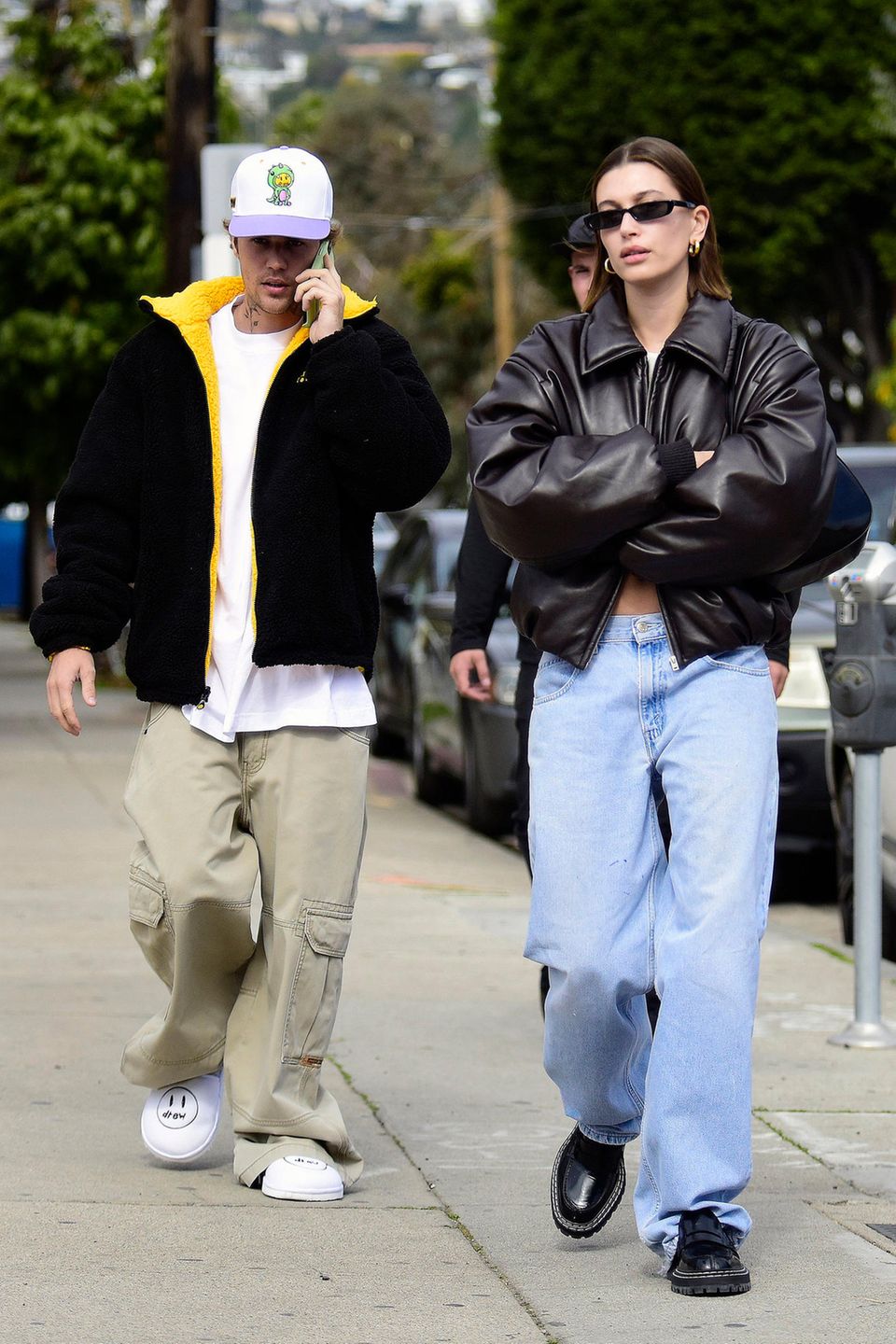 Hailey Bieber: Sie zeigt uns, wie wir unsere Flip-Flops diesen Sommer ...