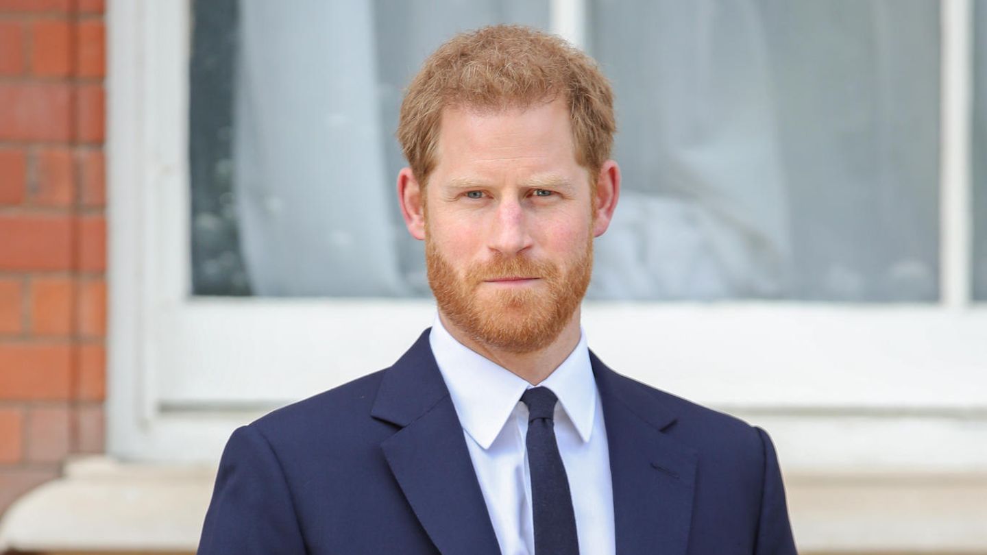 Prinz Harry: Sein Schweigen in Bezug auf "The Crown" wirft Fragen auf | GALA.de