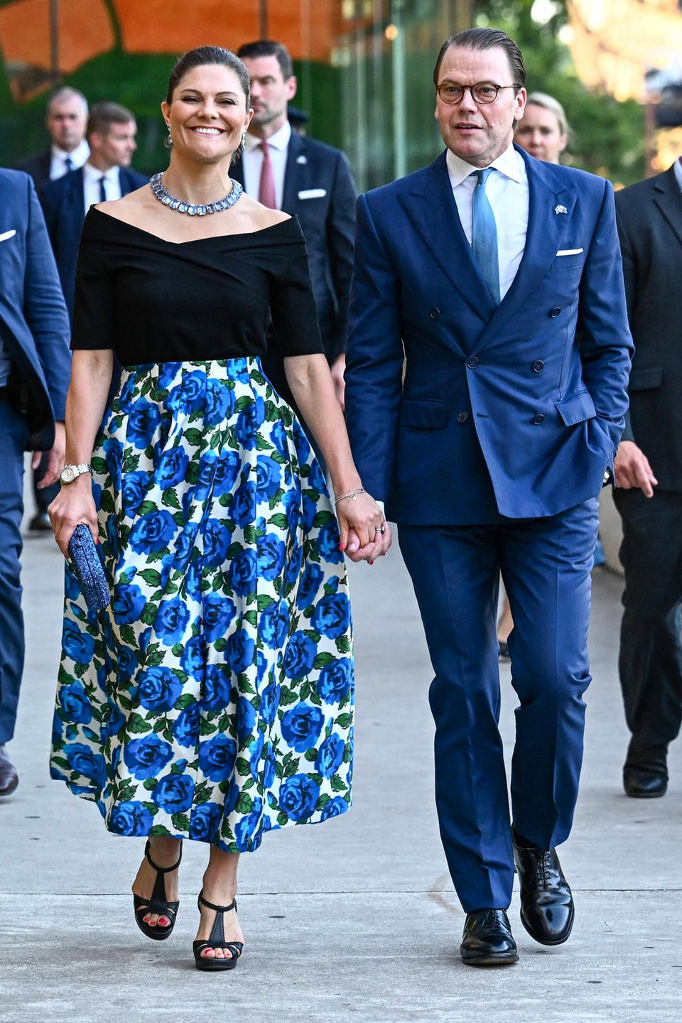 Prinzessin Victoria: In Berlin begeistert sie mit modischer Präzision ...