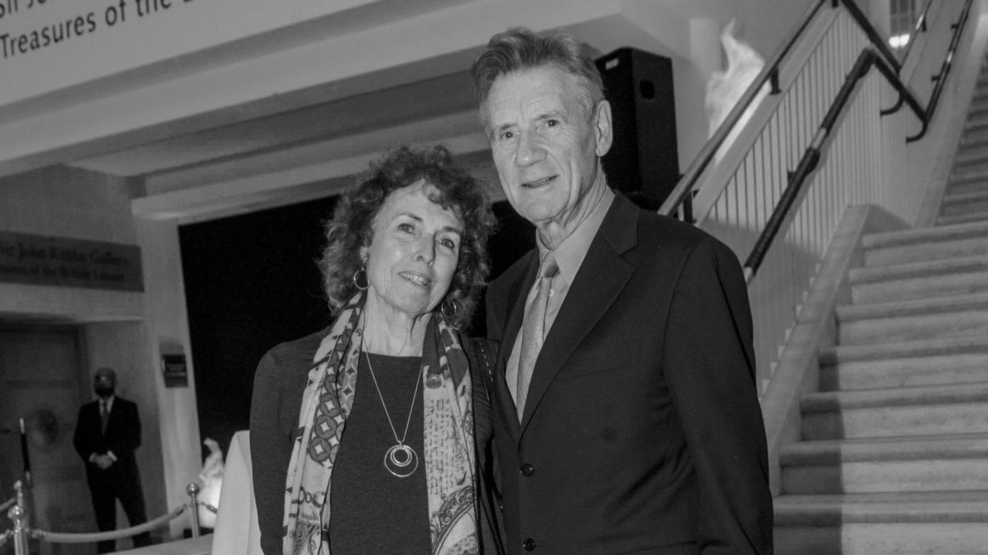 Michael Palin: "Monty Python"-Star trauert um seine Ehefrau Helen | GALA.de
