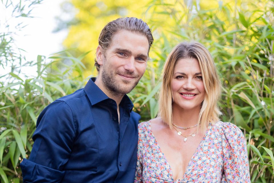 Nina Bott: Frisch verheiratet! Sie zeigt erstmals ihren Ehering | GALA.de