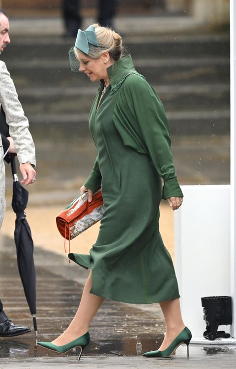 Laura Lopes: So stylisch ist die Tochter von Königin Camilla | GALA.de