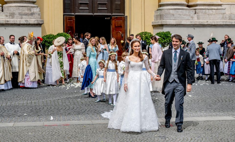 Royale Hochzeit in München: Ludwig, Prinz von Bayern, heiratet Sophie-Alexandra Evekink | GALA.de
