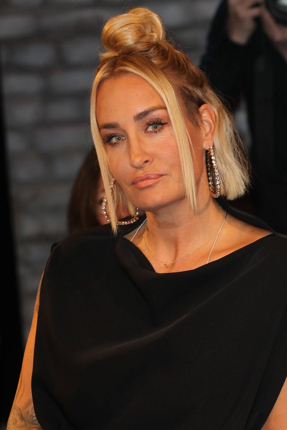 45 Jahre und 45 verschiedene Frisuren: Die optische Verwandlung von ...