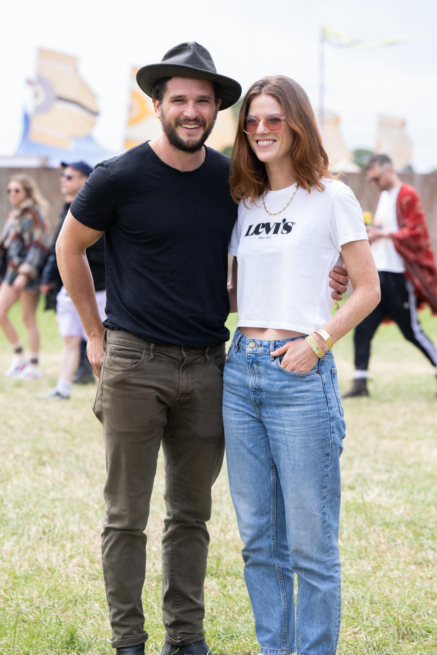 Kit Harington Familie Kit Harington And Rose Leslie Welcome Their