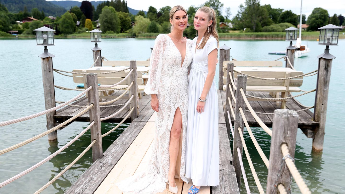 Claudelle Deckert: Ups! Tochter Romy rutscht Geschlecht ihres Babys ...