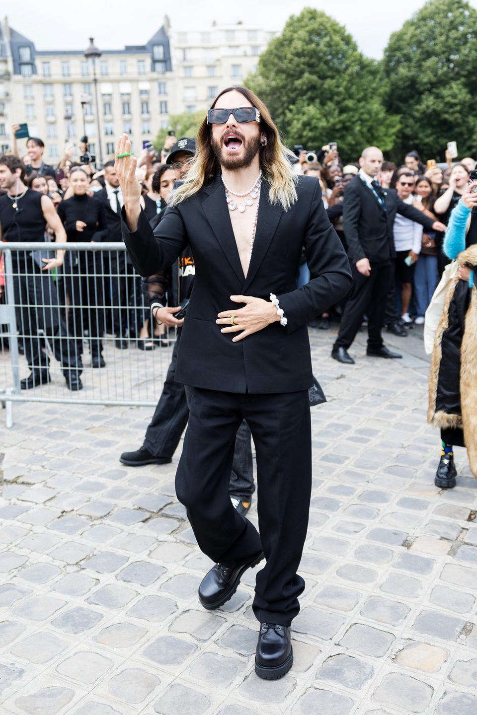 Paris Men's Fashion Week: Die Stars und Styles bei Louis Vuitton + Co ...
