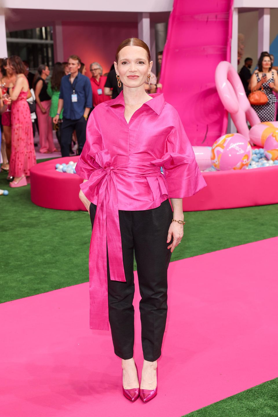 "Barbie" Film-Premiere in Berlin: Die schönsten Looks vom pinken ...