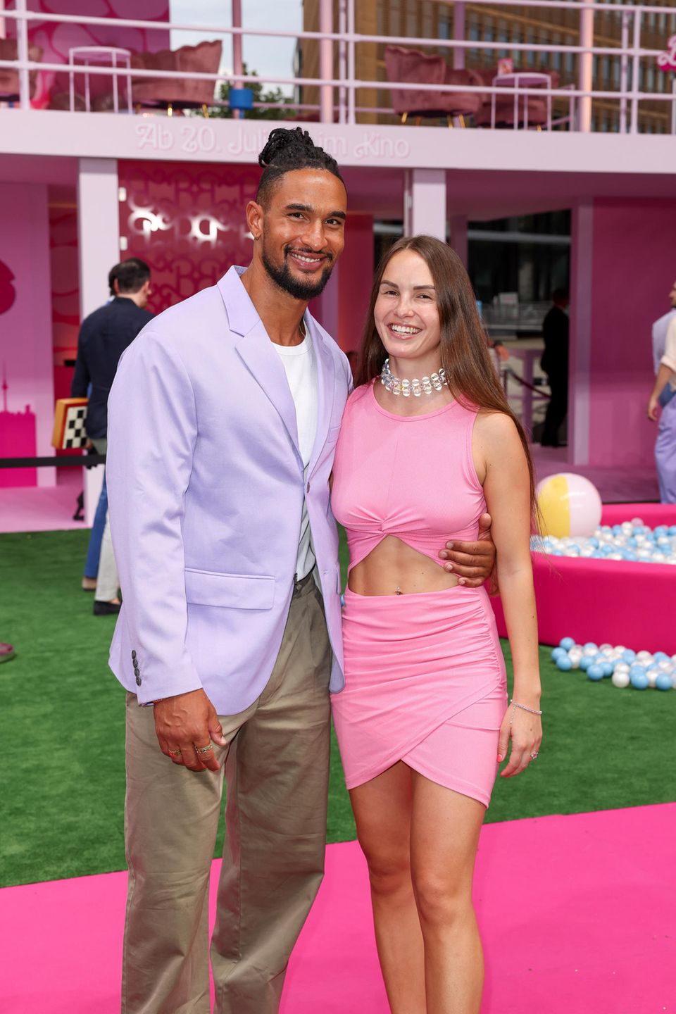"Barbie" Film-Premiere in Berlin: Die schönsten Looks vom pinken ...
