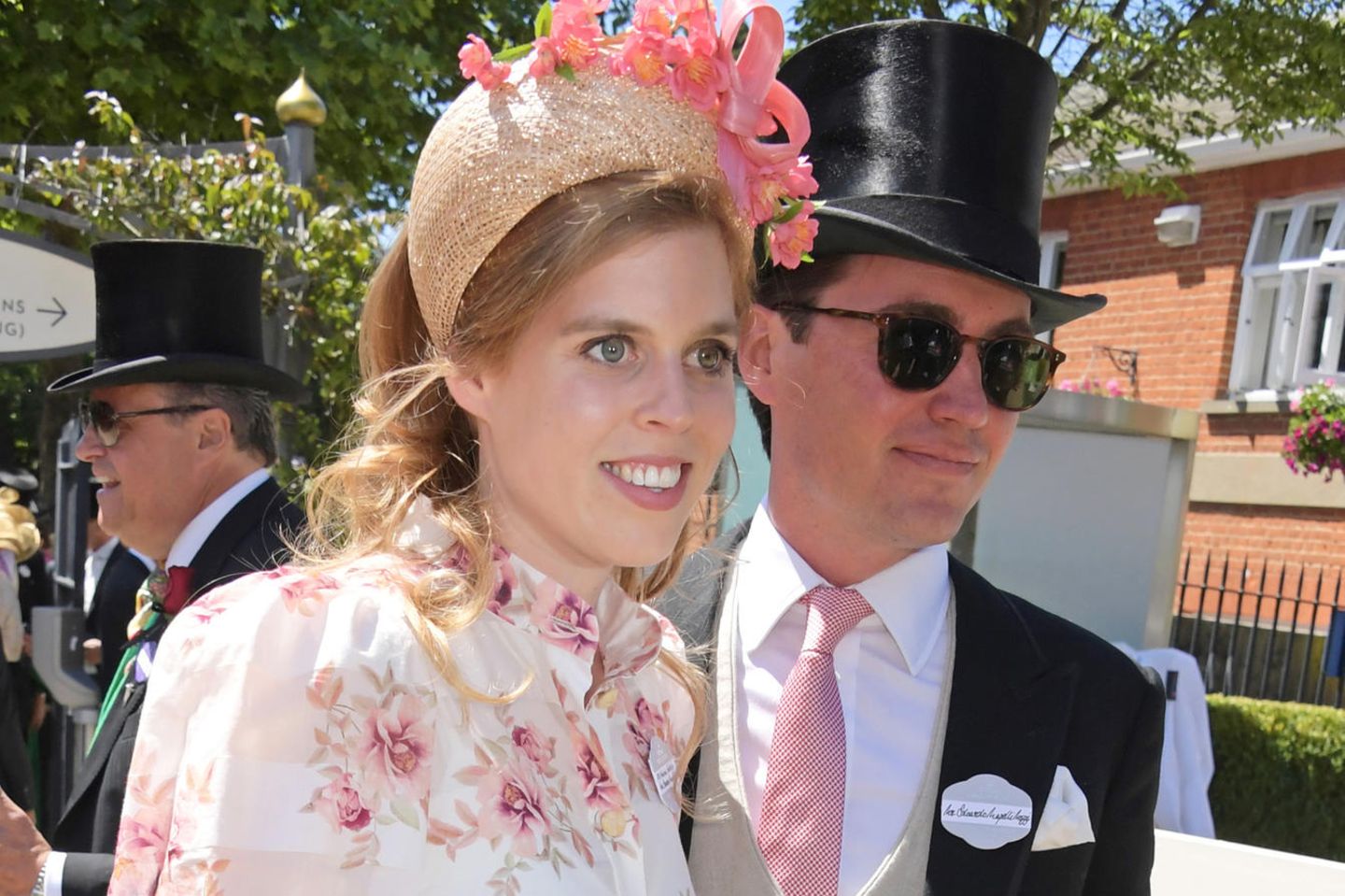 Prinzessin Beatrice: Ungesehene Hochzeitsfotos veröffentlicht | GALA.de