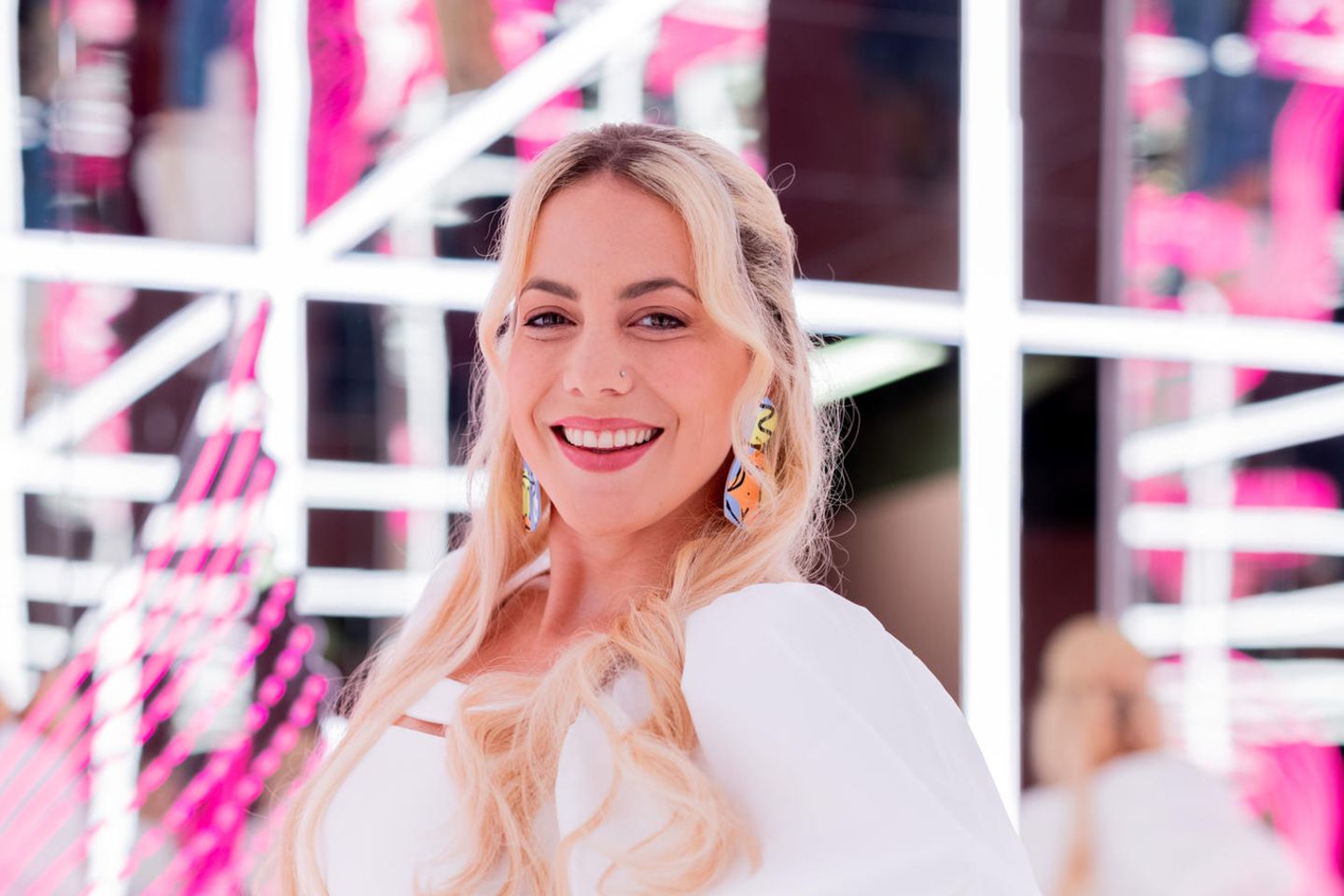 LaFee: 4 Monate nach der Geburt verrät sie den Namen ihres Sohnes | GALA.de