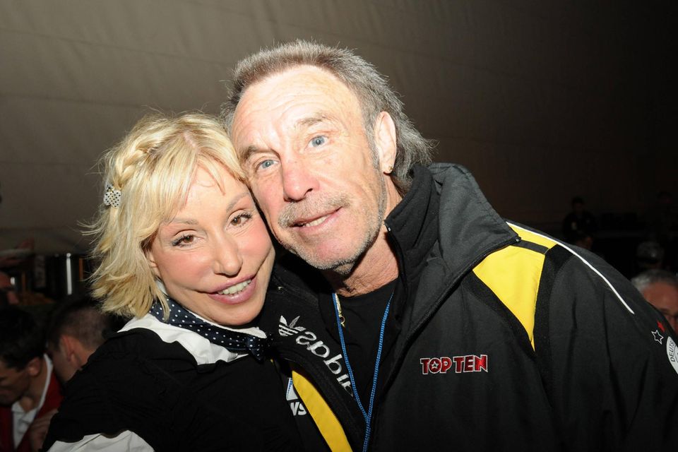 Maria Weller muss notoperiert werden | GALA.de