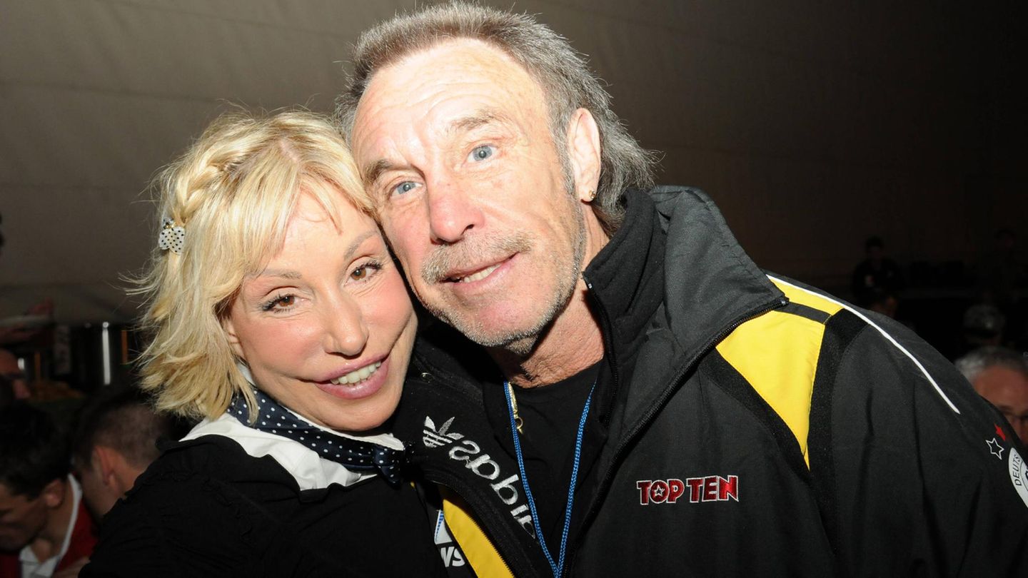 Maria Weller muss notoperiert werden | GALA.de