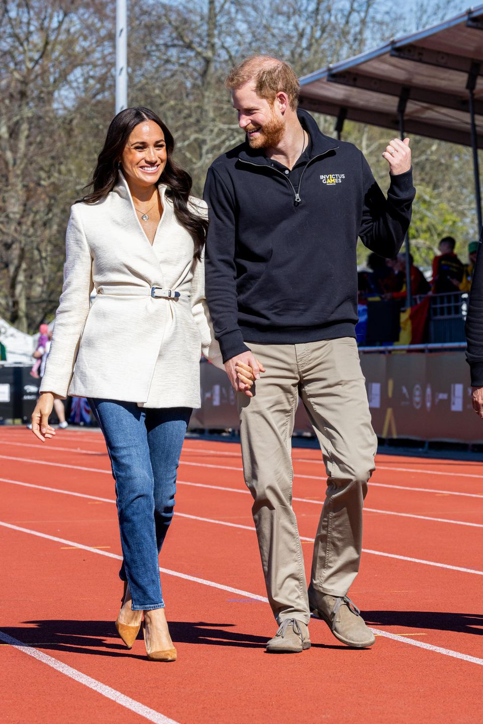 Herzogin Meghan: Sie teilt verwunschene Festgrüße mit Harry und den ...