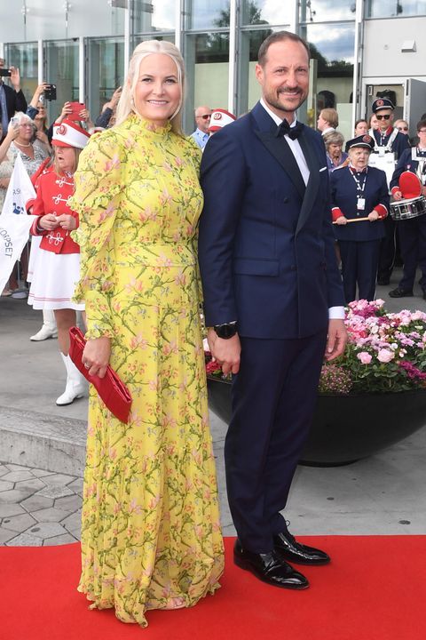Prinzessin Mabel: Seltener Red-Carpet-Auftritt mit ihren Töchtern | GALA.de