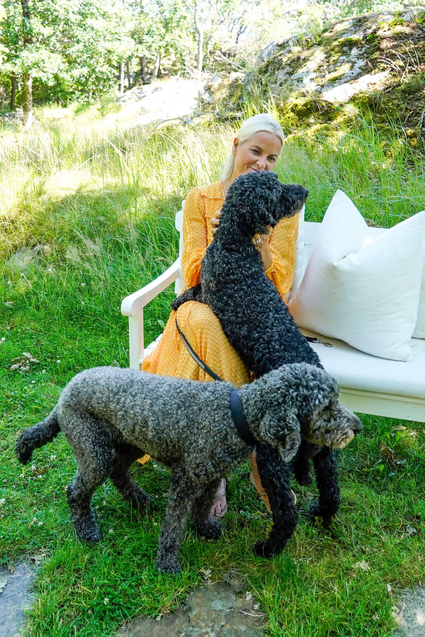 Prinzessin Mette-Marit wird 50: Das Leben der norwegischen Royal in ... Prinzessin Mette-Marit wird 50: Das Leben der norwegischen Royal in ...