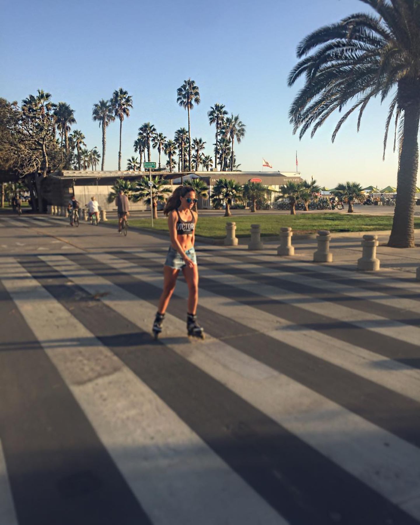 Franca Lehfeldt verweigert den Alpin-Dresscode – zum Glück! | GALA.de