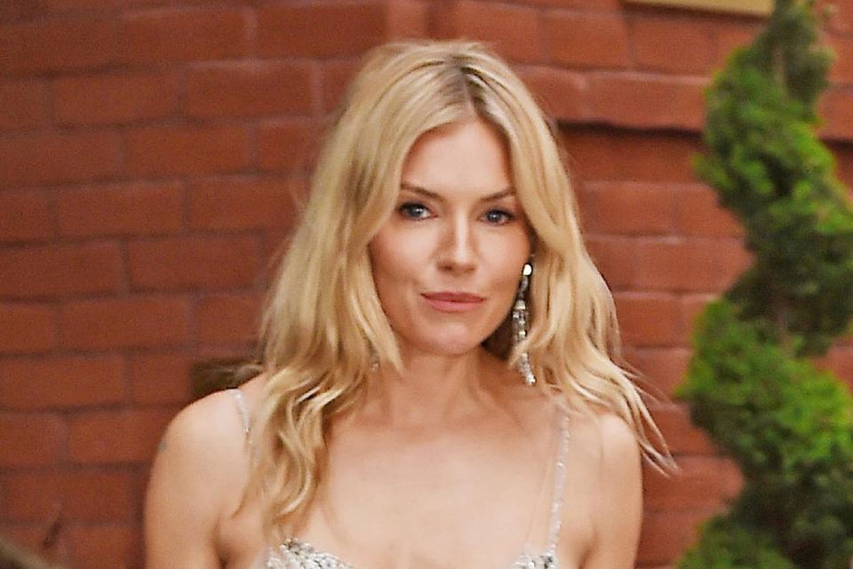 Sienna Miller: Fotos beweisen! Die Schauspielerin ist schwanger | GALA.de