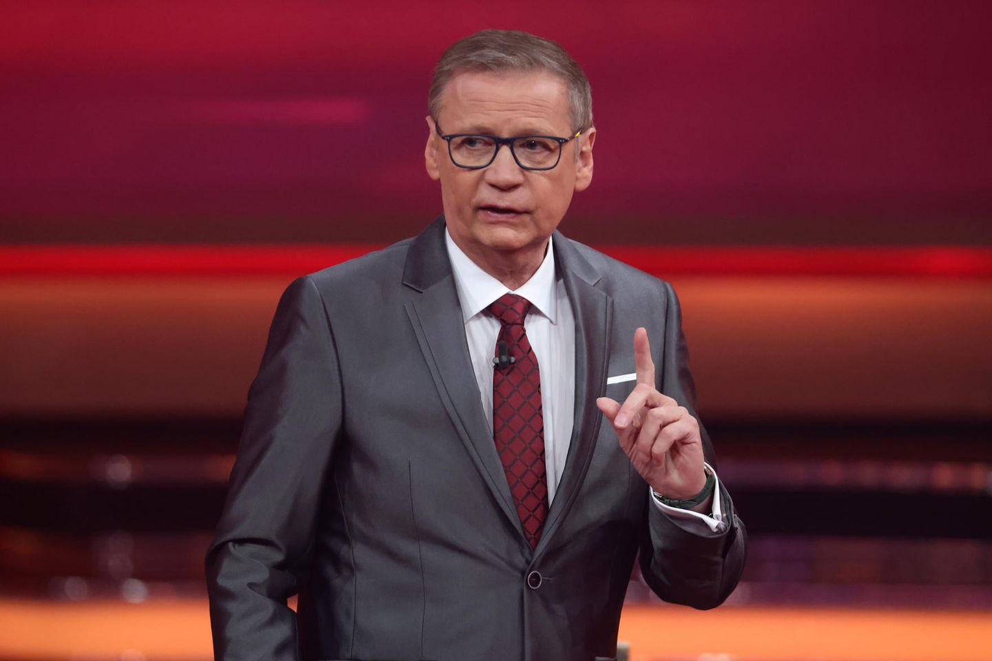 Günther Jauch: Unpassende Frage an Königin Silvia verärgert | GALA.de