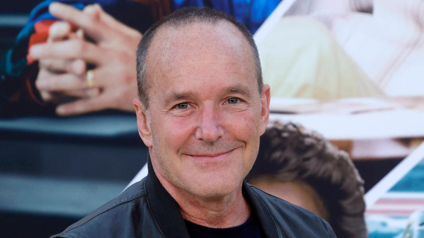 Clark Gregg - Starporträt, News, Bilder | GALA.de