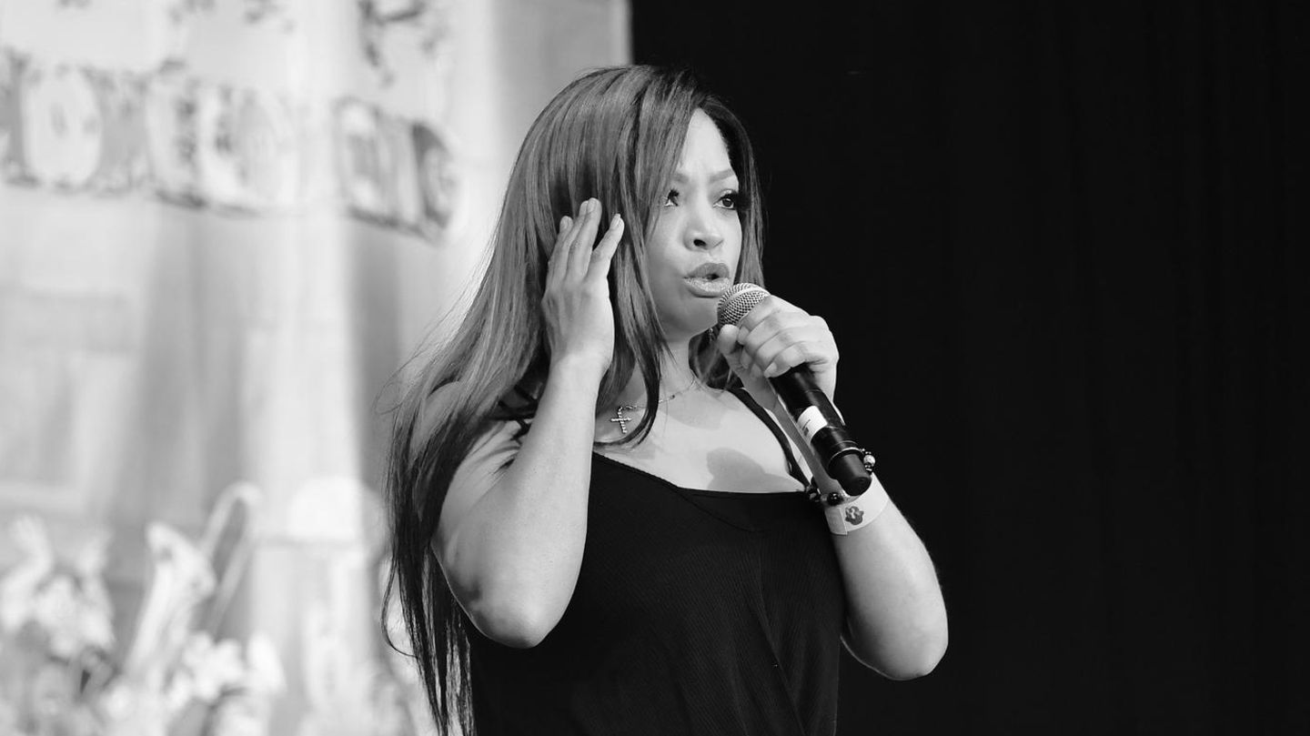 Irish Grinstead: R&B-Sängerin stirbt im Alter von nur 43 Jahren | GALA.de