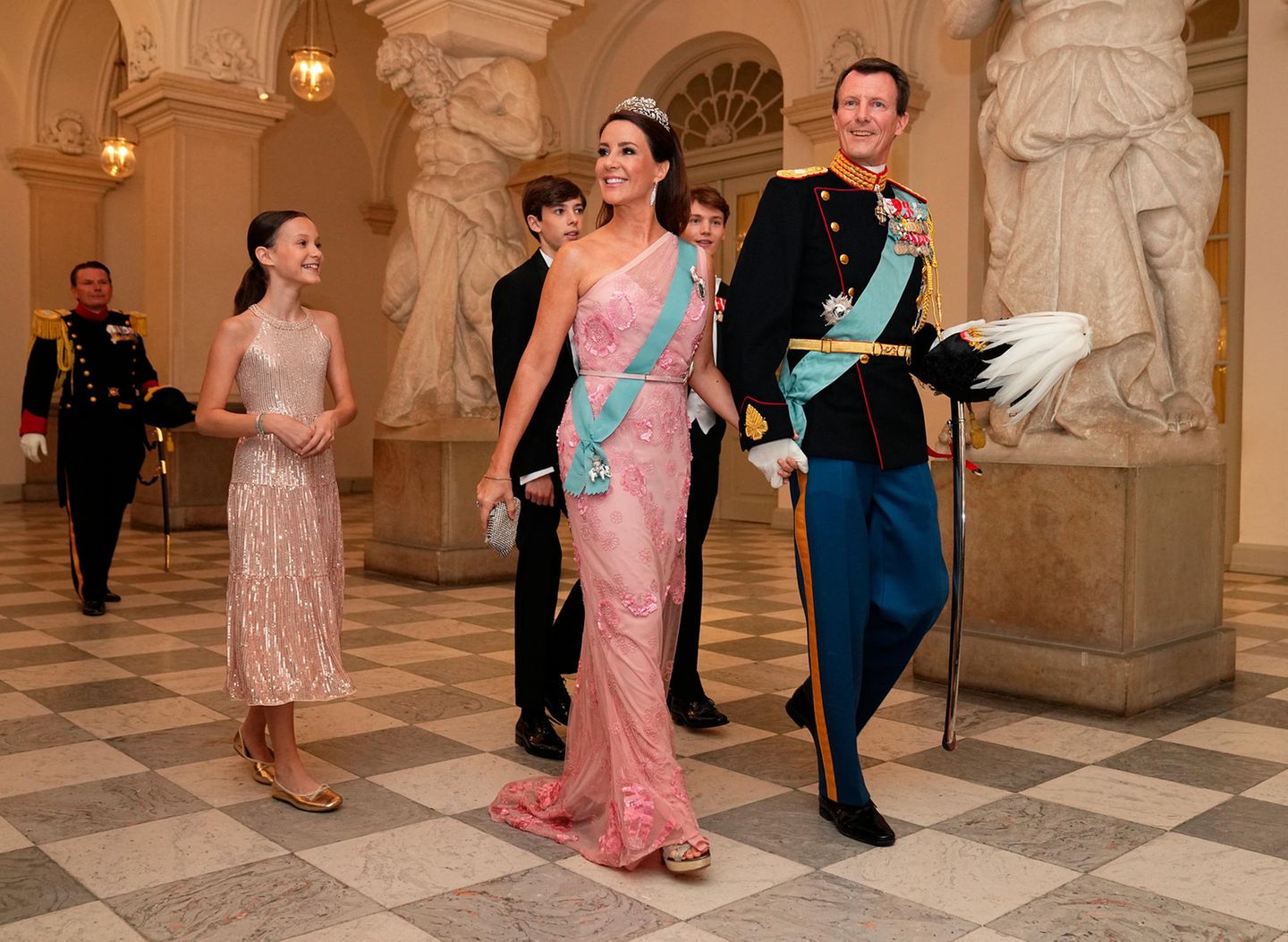 Prinz Christian: Die besten Bilder seines 18. Geburtstags | GALA.de