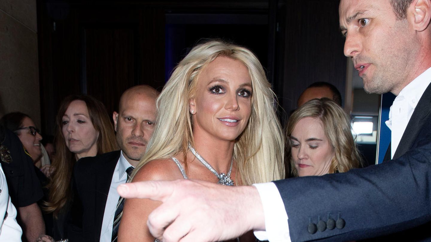 Britney Spears Colin Farrell Balcone A Look At Britney Spears'