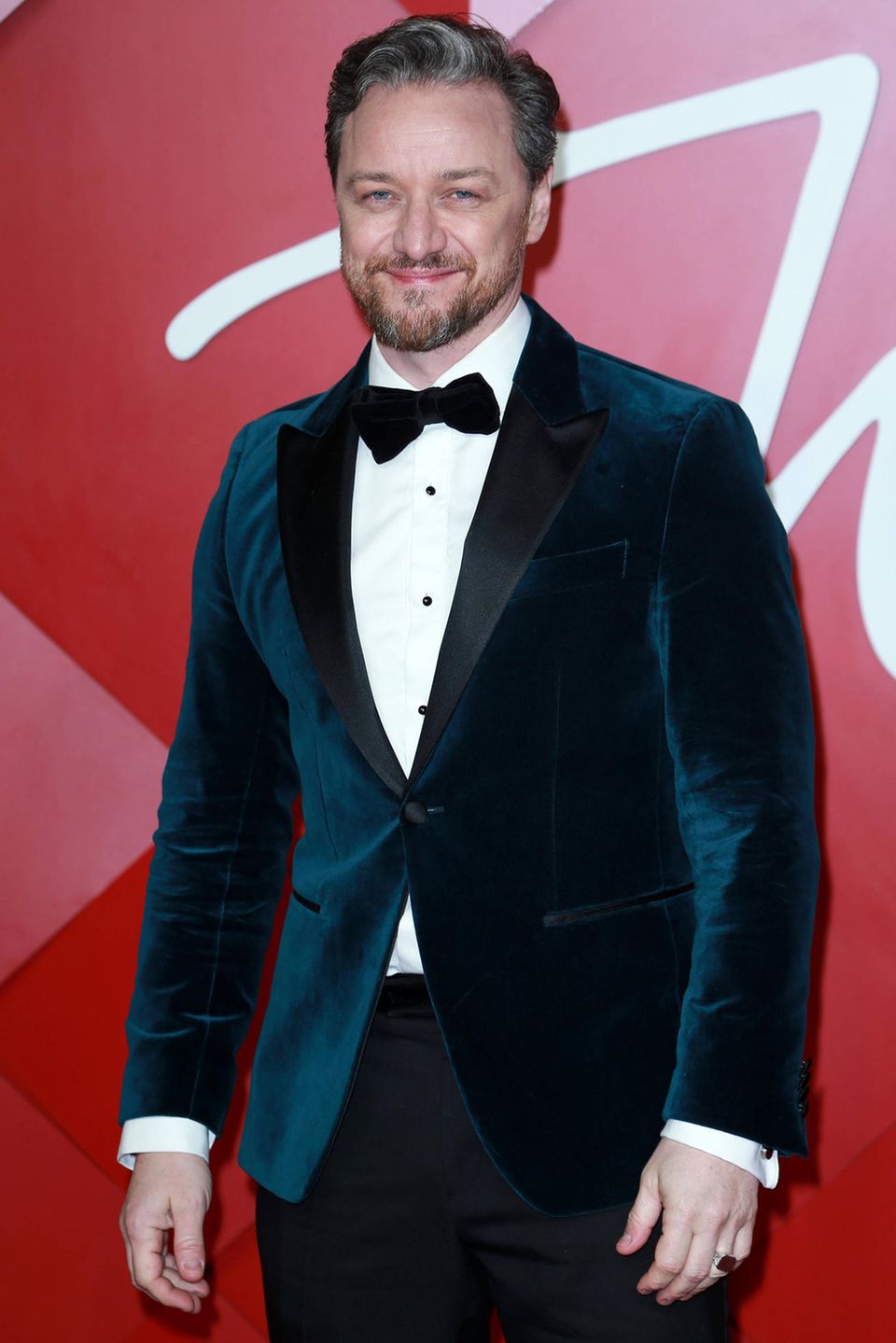 James Mcavoy Wird Zu Jane James McAvoy Is A Terrifying Host In 'Speak