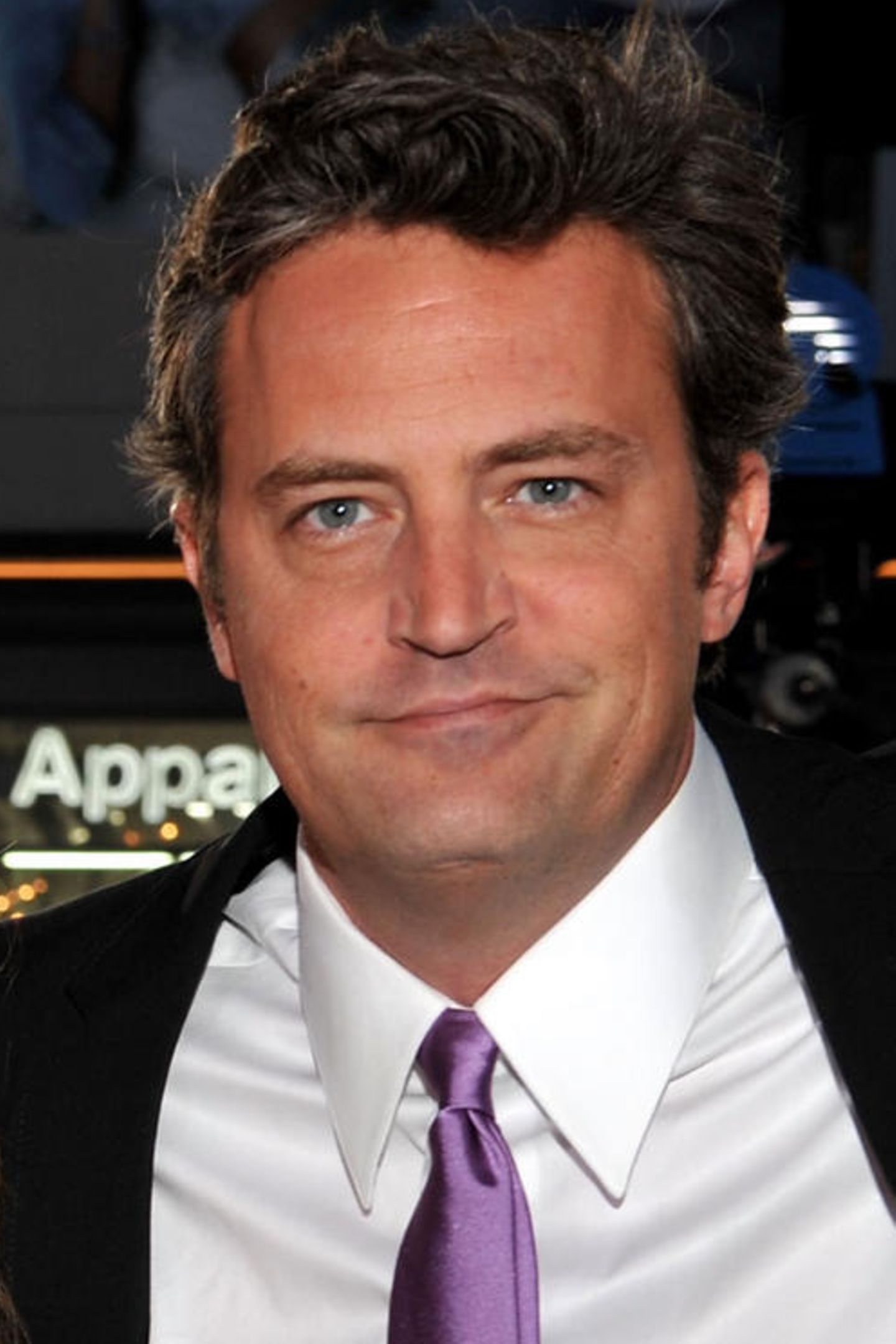 Junge Matthew Perry High School