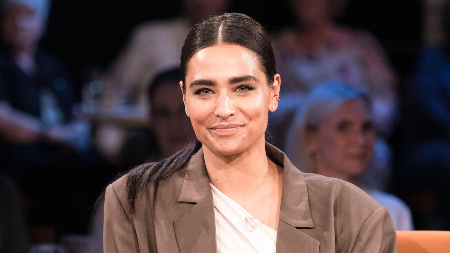 Amira Pocher: Sie startet mit neuem Podcast durch – mit ihm! | GALA.de