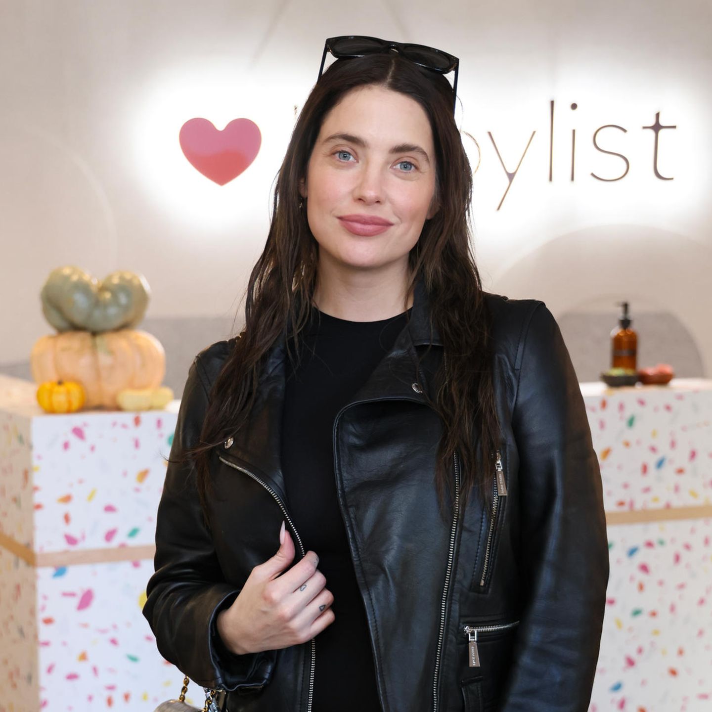 Ashley Benson Kort Hår Rett 22 Ashley Benson Style Ideen, Die Du Dir