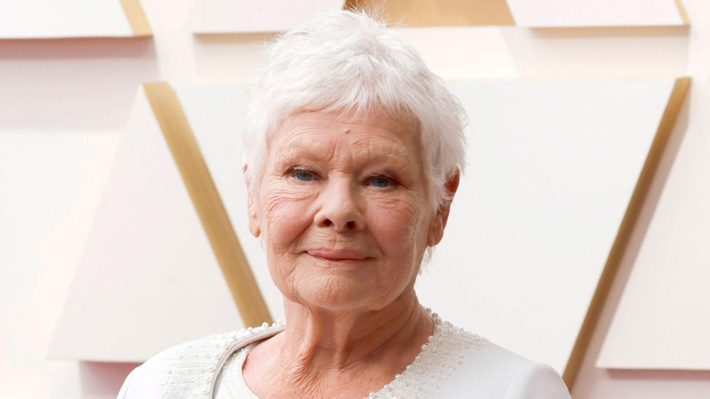 Judi Dench - Starporträt, News, Bilder | GALA.de