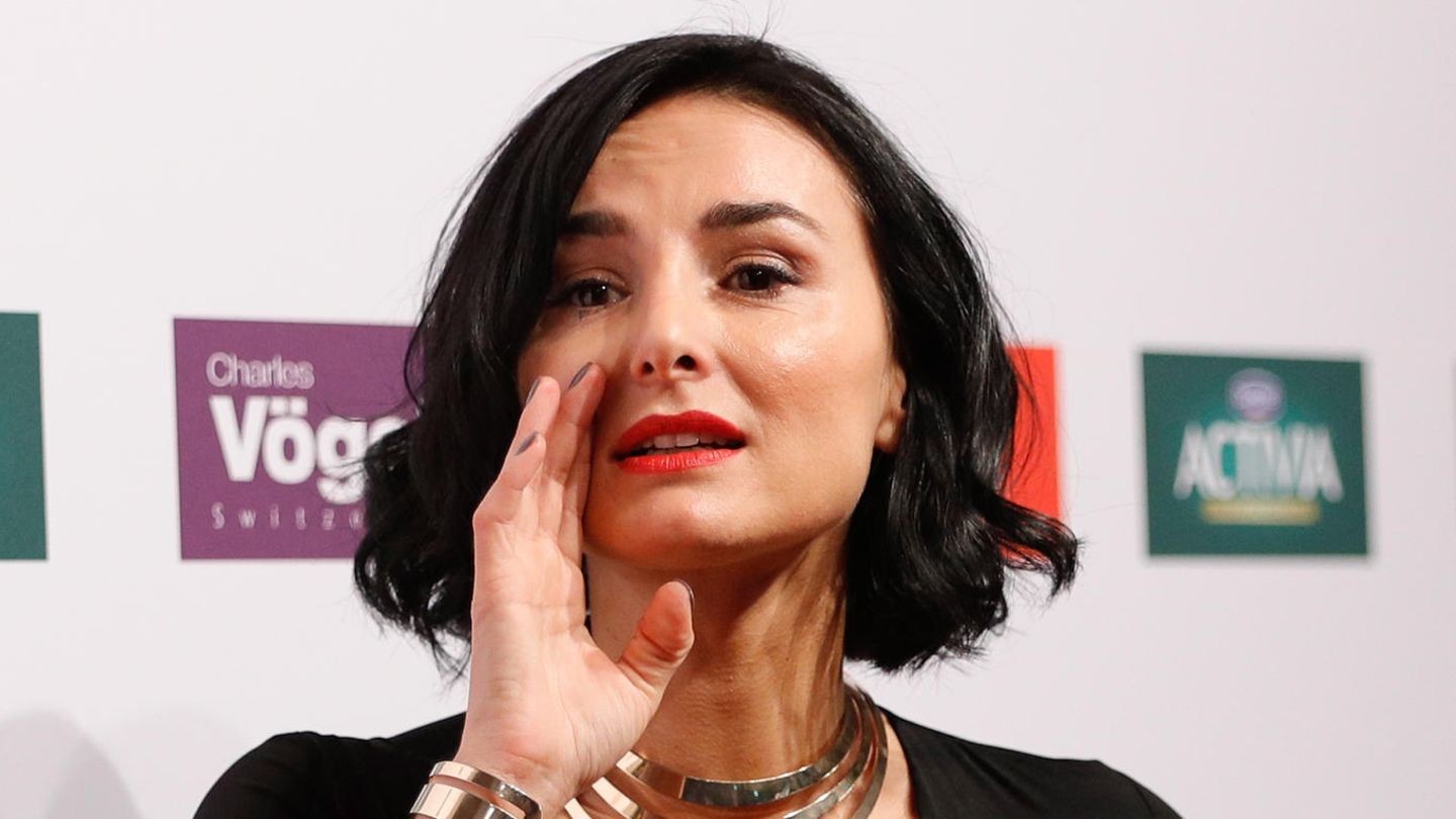 Mimi Fiedler: Tränen vor der Kamera! "Zum allerersten Mal allein" | GALA.de