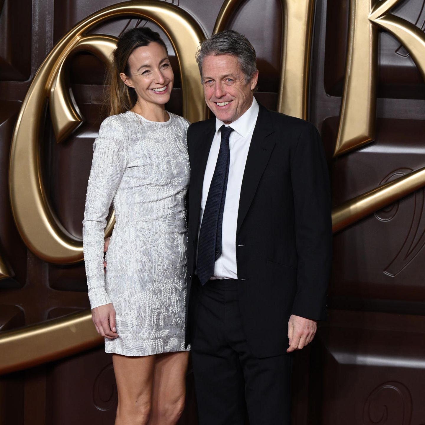 Hugh Grant Und Anna Eberstein Hugh Grant Wife Hi Res Stock Photography