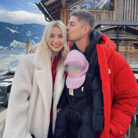 Lena Gercke posiert nackt im Bett – ungewöhnlich lasziv | GALA.de