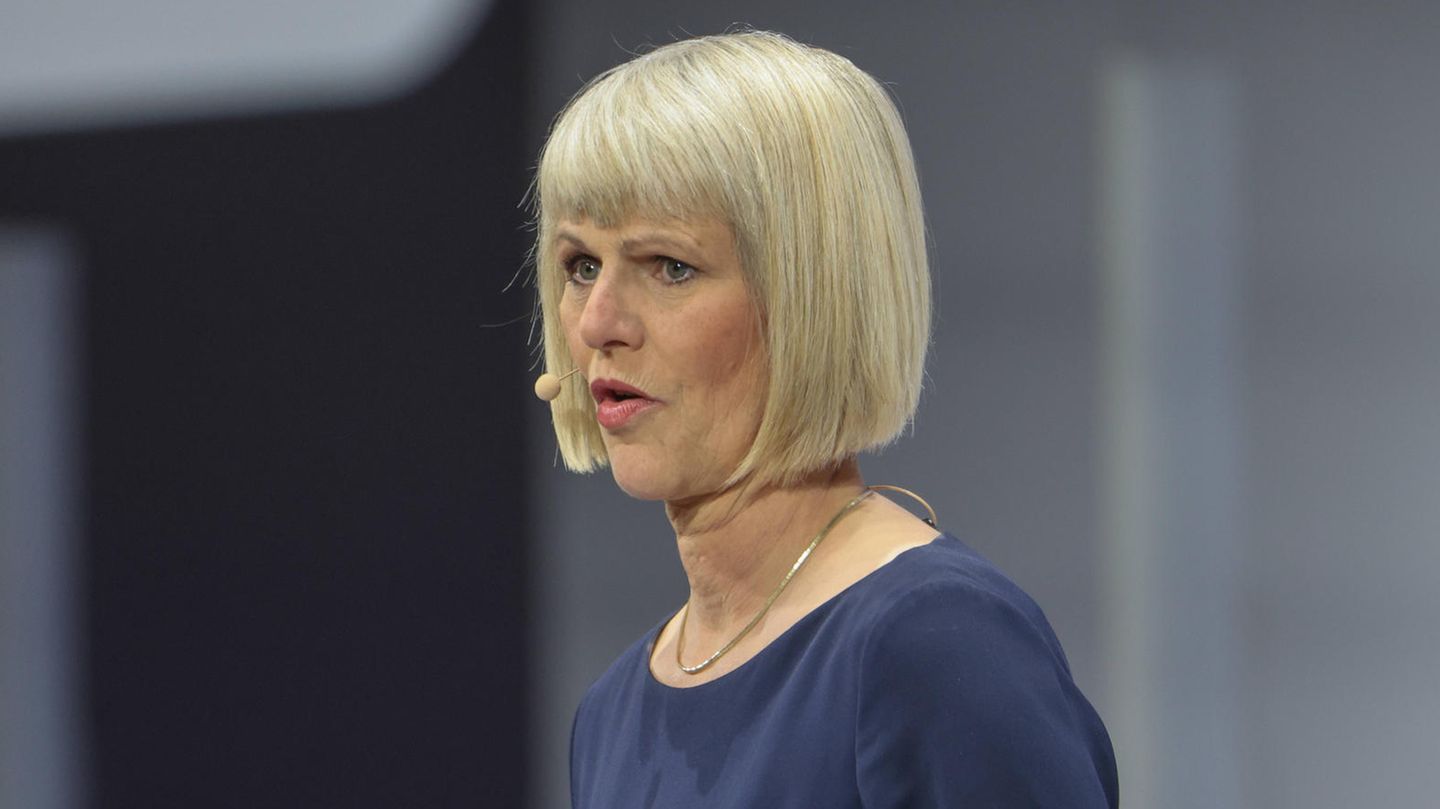 Gundula Gause: Este ausführliche Erklärung nach Schwächeanfall | GALA.de