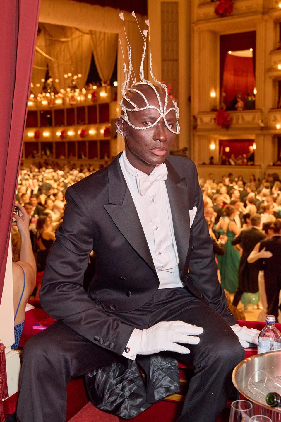 Wiener Opernball 2024: Die schönsten Looks des Abends | GALA.de