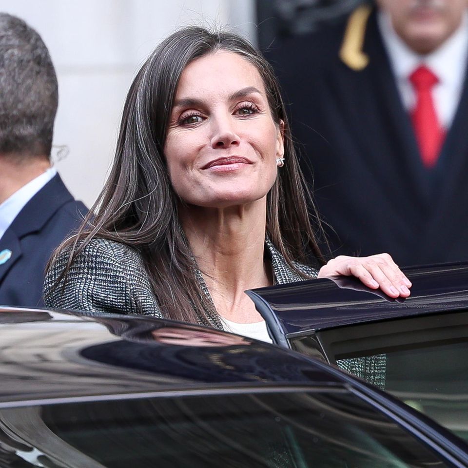 Critics' Choice Awards 2024: Die schönsten Looks auf dem Red Carpet ...