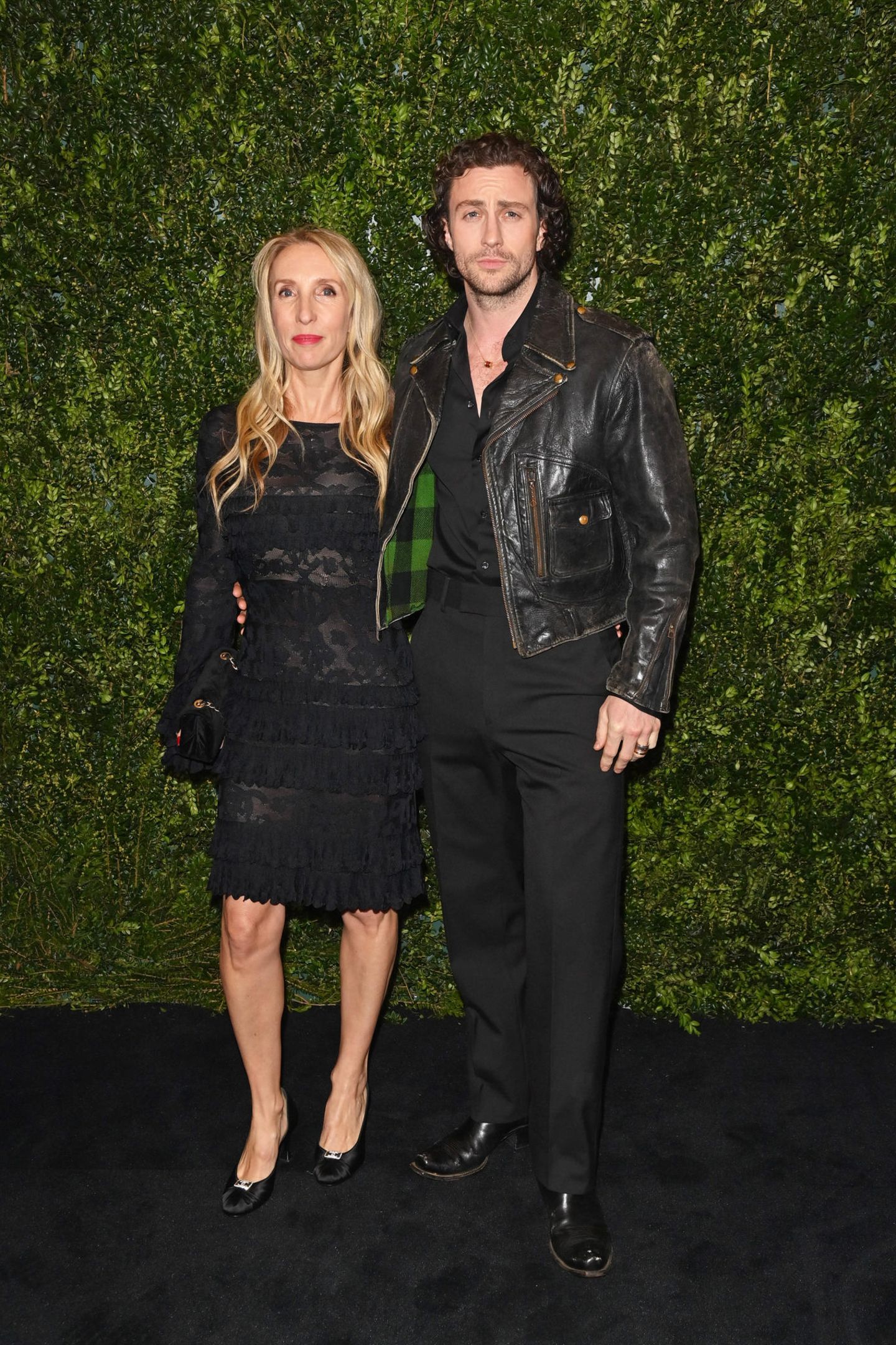 Aaron Johnson Und Seine Freundin 2024 Aaron Taylor Johnson And Sam
